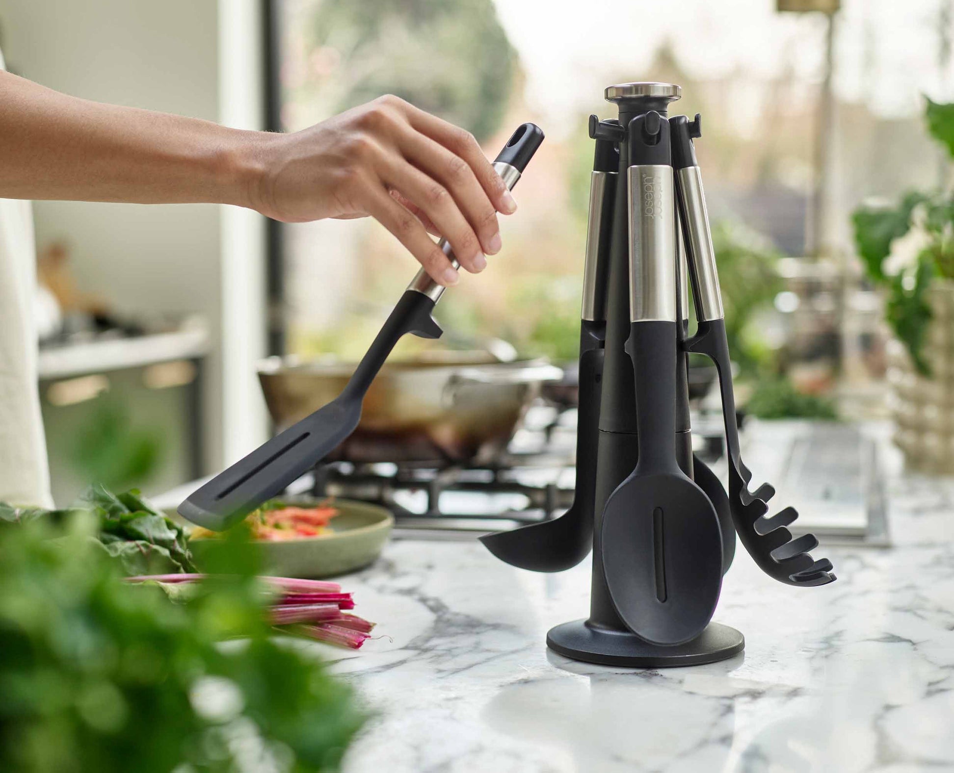 Silicone Utensil Carousel (5-piece) | Joseph Joseph UK