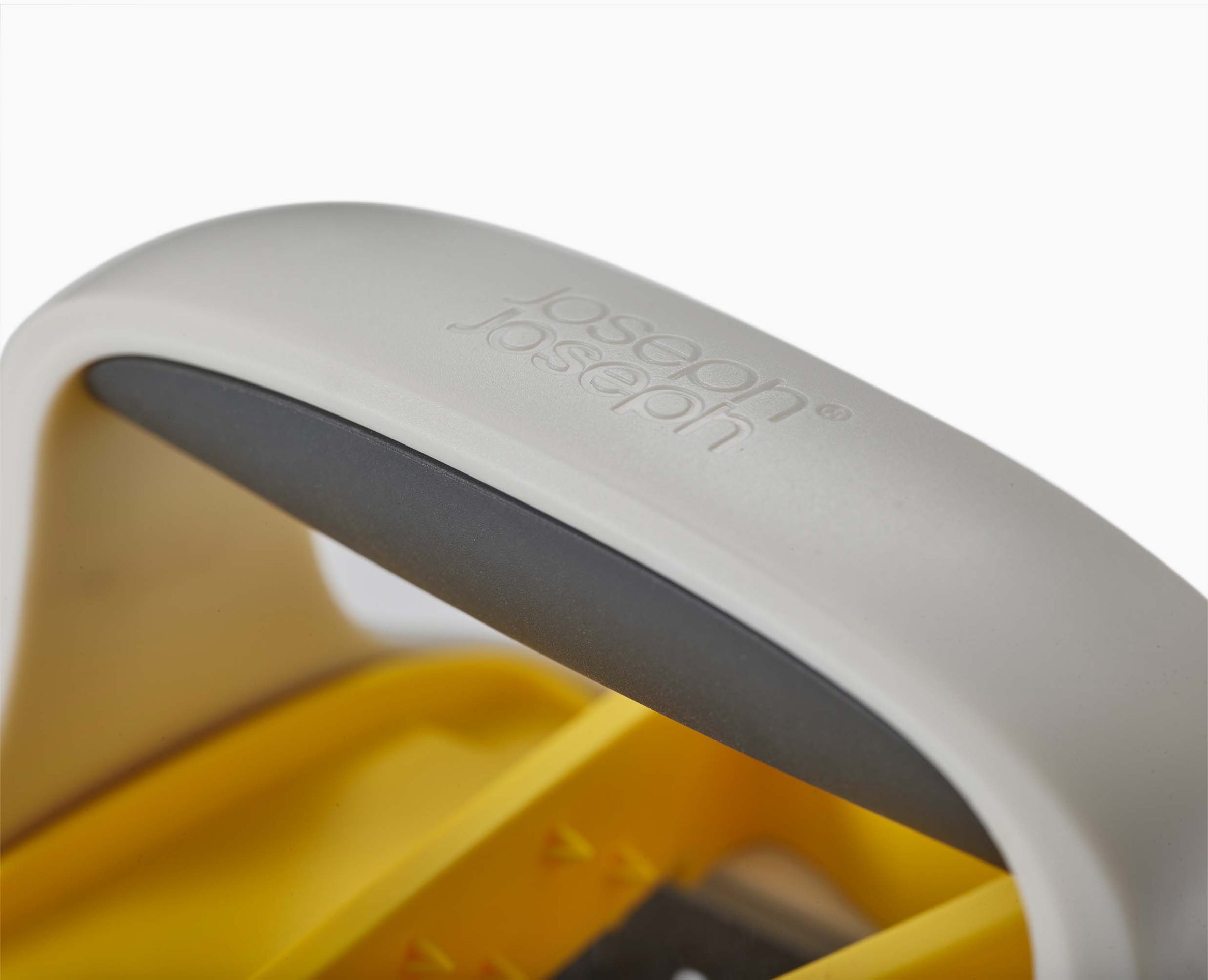 Box Grater with Food-grip | Joseph Joseph UK