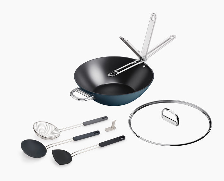 Wok Set with lid (32cm) and 3 Utensils | Joseph Joseph UK