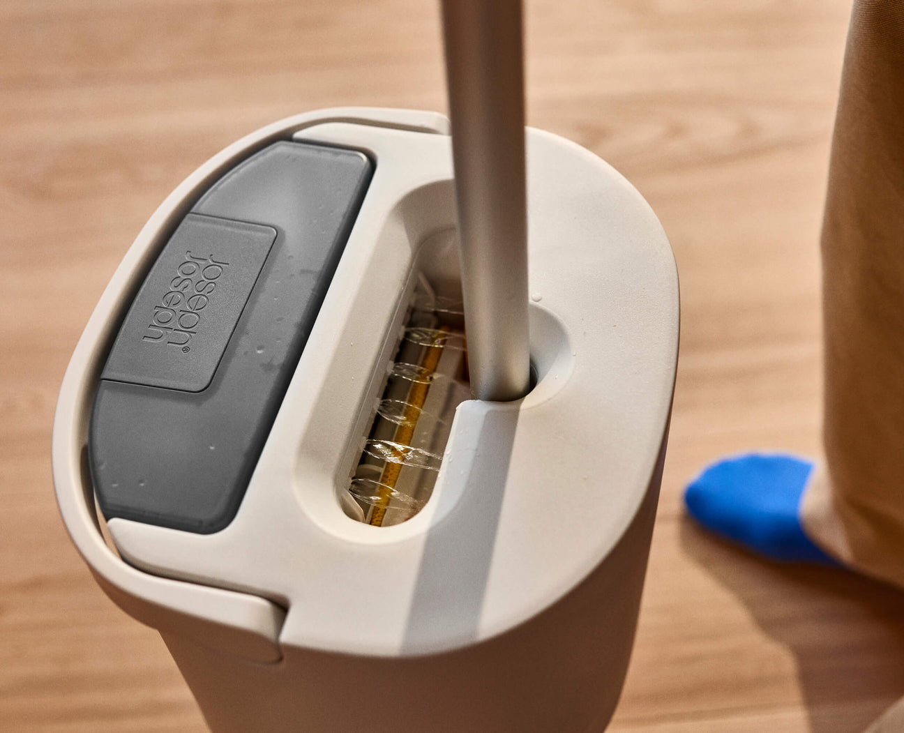 Self-Cleaning Mop, Bucket and Refill Pads Set | Joseph Joseph UK