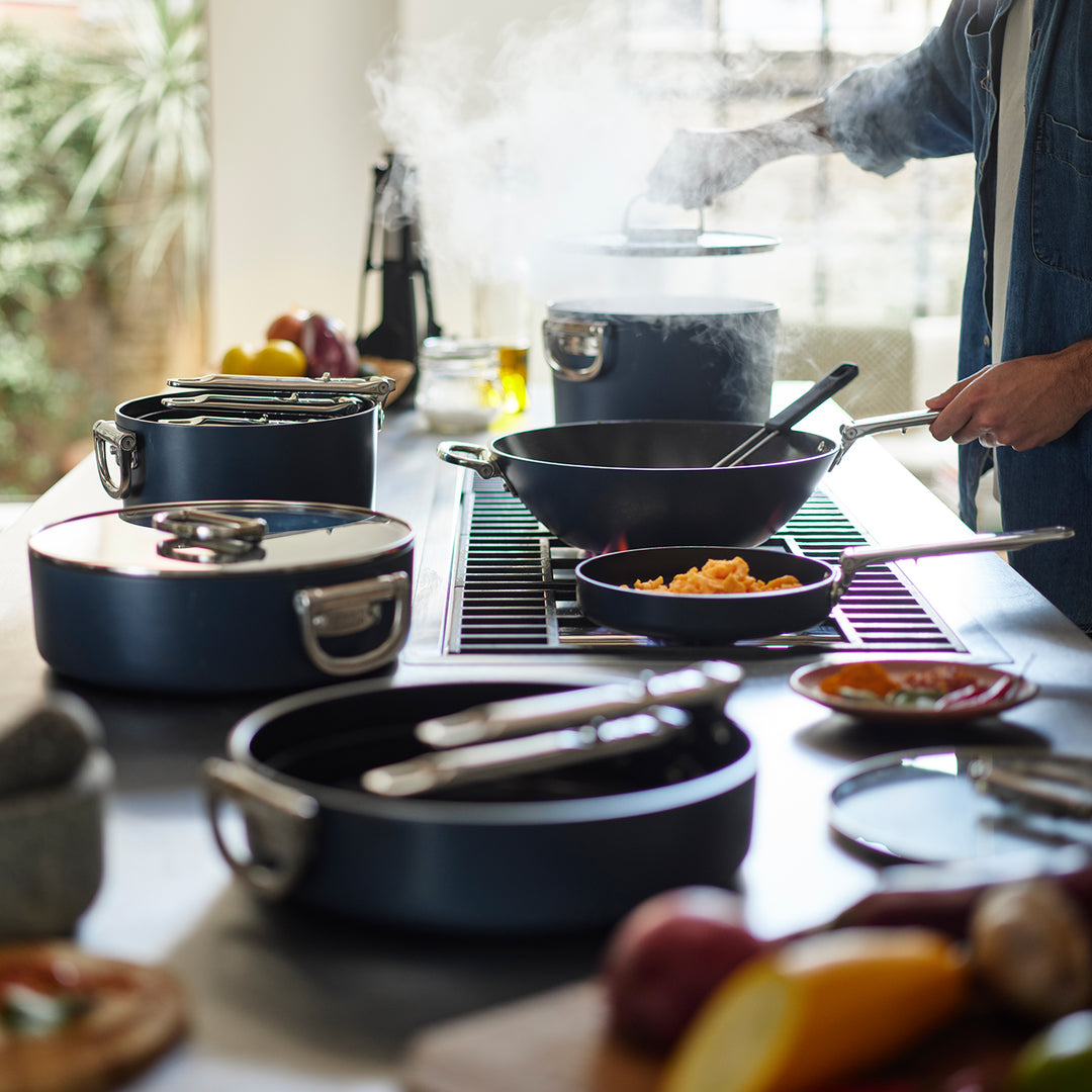 Non-Stick, Non-Toxic Cookware | Joseph Joseph UK