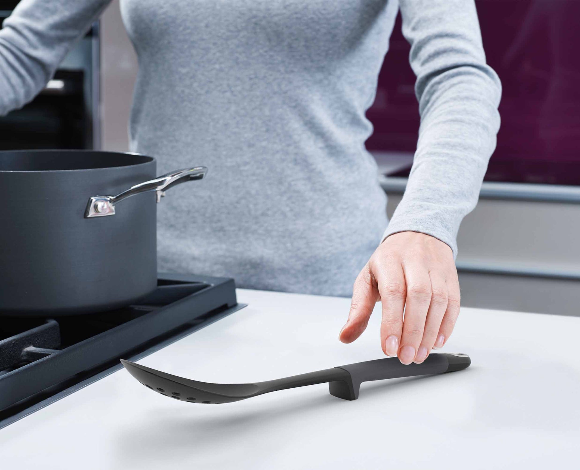 6-piece Utensils Carousel Set with Tongs - Grey | Joseph Joseph UK