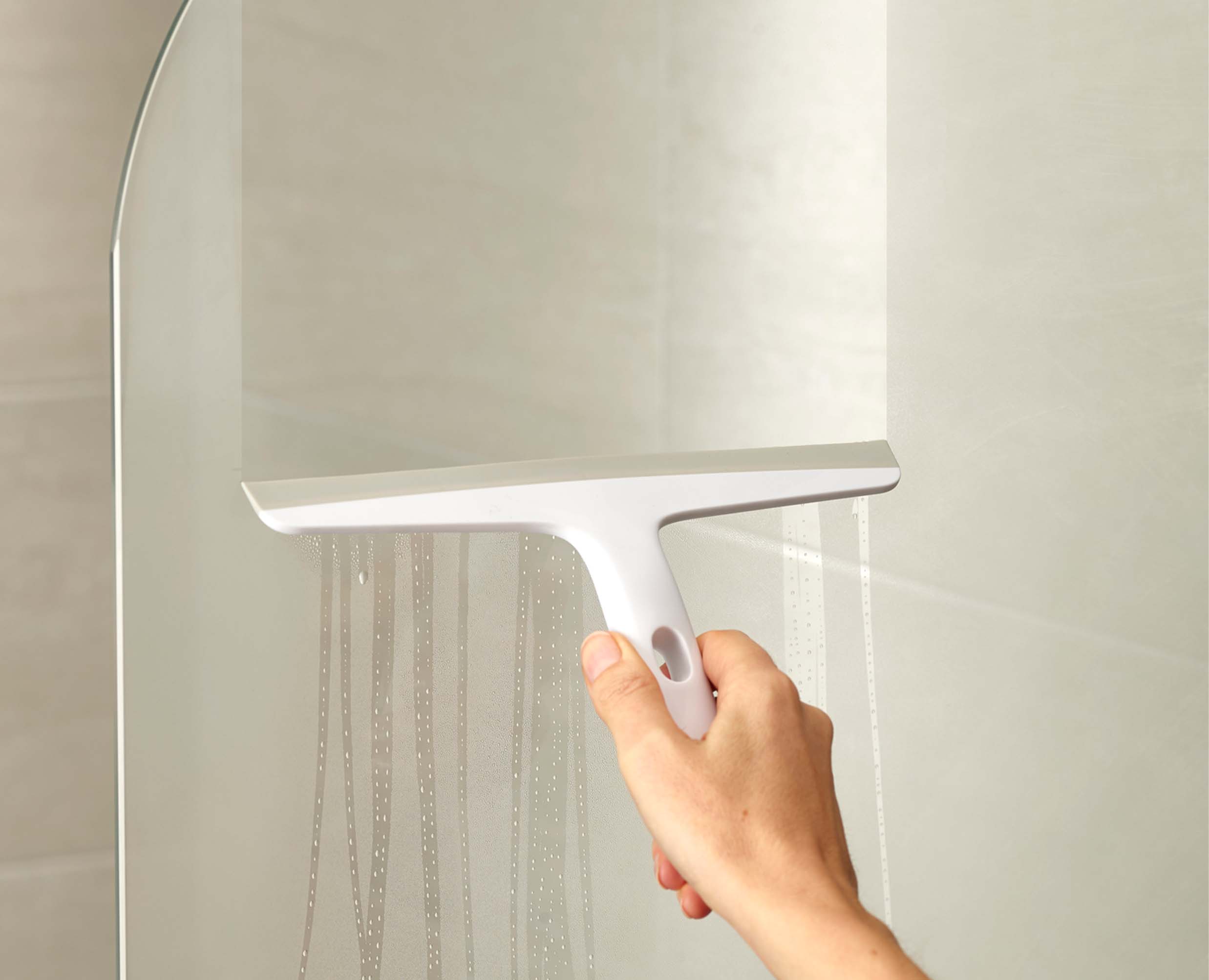 EasyStore™ Shower Squeegee With Hook | Joseph Joseph UK